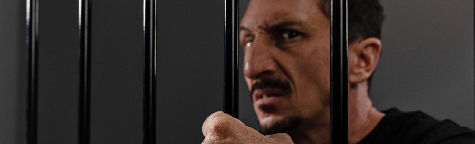 Jail and Prison: Key Differences & How Bail Bonds Help
